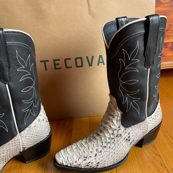Tecovas | Shoes | Gorgeous Htf Limited Edition Tecovas Sadie Python ...